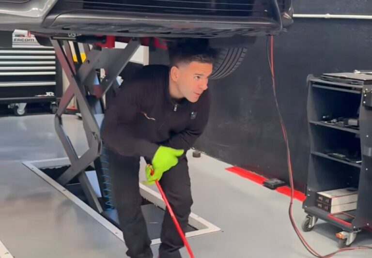 Polestar 5 ya se puede conducir… aunque sea en versión virtual: así es ...